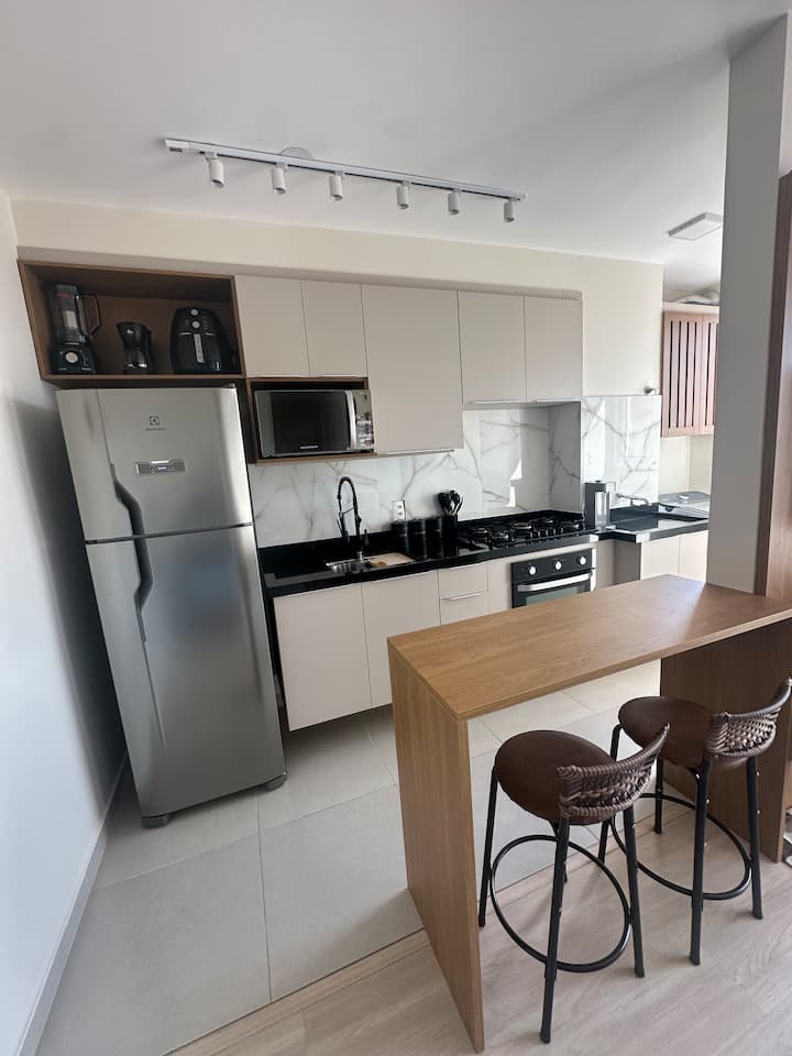 Apartamento Aconchegante, Moderno E Bem Localizado -