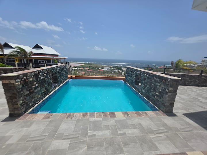 One Bedroom Oasis - San Cristóbal y Nieves