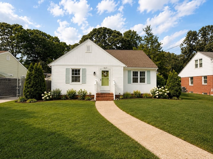 Beautifully Remodeled Home - Salisbury, MD