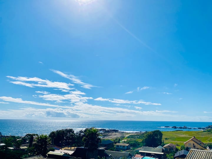 Casa De Playa Con Terraza, Mar Y Bosque - El Quisco