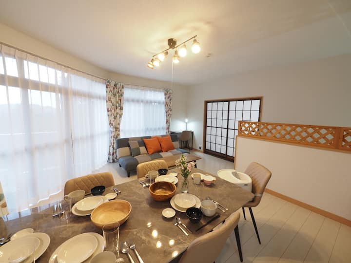 New Open【高千穂ゴルフ場まで徒歩1分】霧島の一棟貸切|天然温泉&テラスで贅沢なひとときを - 기리시마시