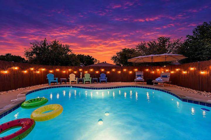 New Listing Special, Updated Family Home With Pool - The Colony, TX