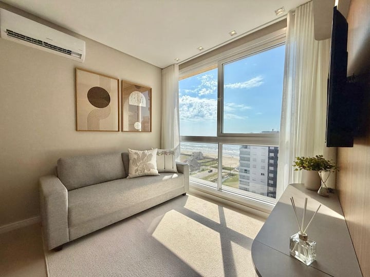 Belíssimo Apartamento Com Uma Visão Privilegiada! - Capão da Canoa