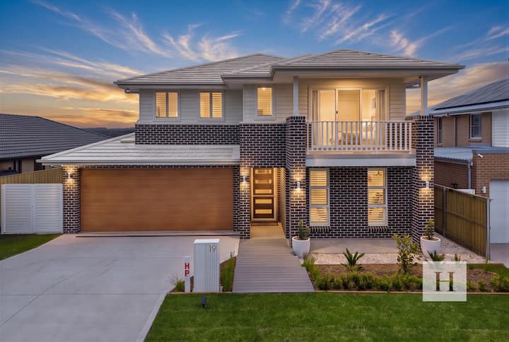 Solara - Family Escape With Pool | Crangan Bay - Newcastle