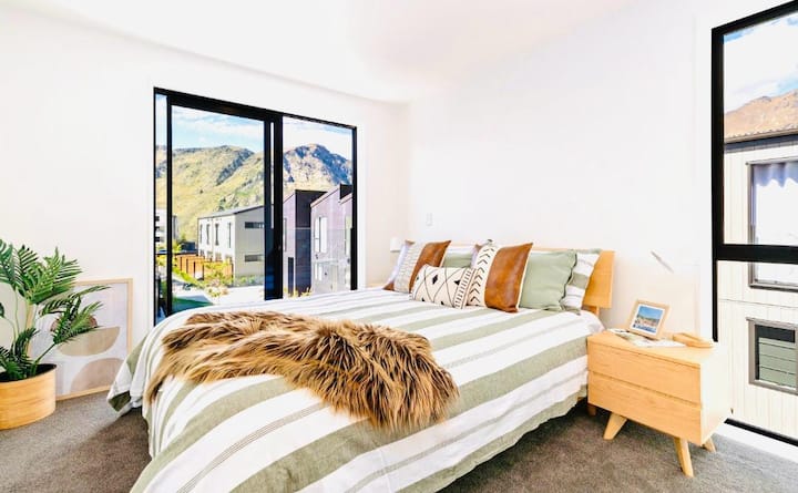 Your Base Beneath Coronet Peak! - Lake Hayes
