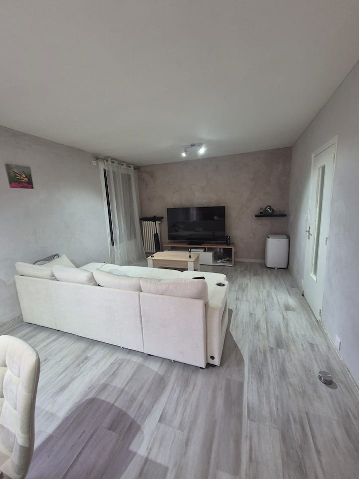 Chambre Privée Cosy Et Tout Confort - Allonnes