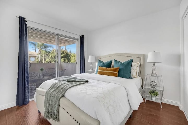 Private La Puente Home | Courtyard & Garage - Hacienda Heights, CA