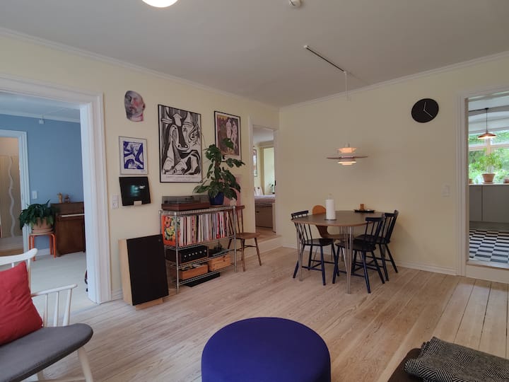 Charmerende Lejlighed Centralt På Frederiksbjerg - Aarhus
