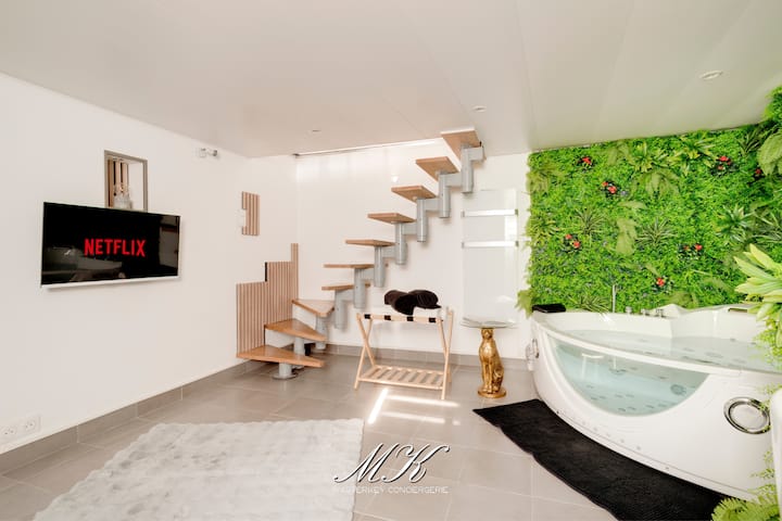 L'eden · Jacuzzi Privatif, Escapade En Duo - 南錫