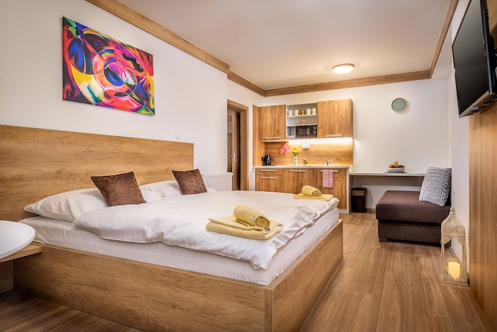 Olivia Apartment With A Meadow View - Liptovský Hrádok