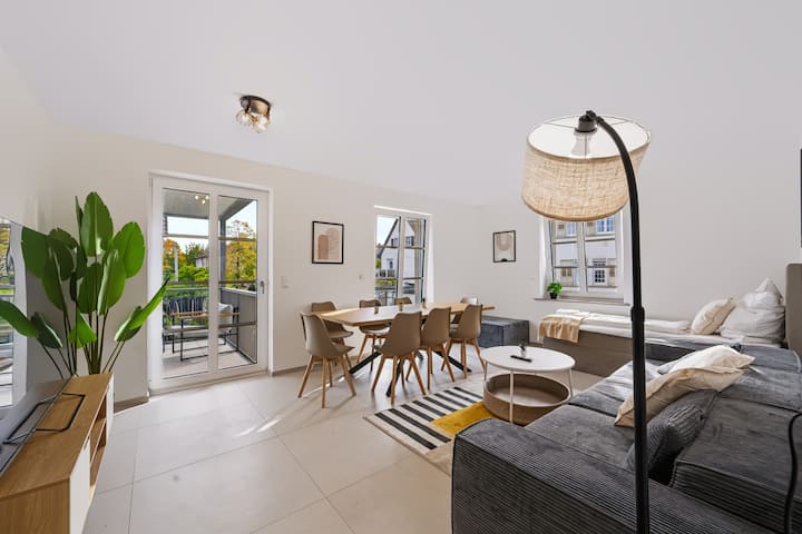 Zentrales Premium Apartment Mit Balkon - Freiberg am Neckar