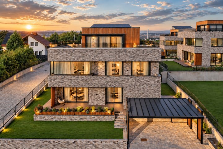 Private Luxury Villa With Jacuzzi & Sauna - Botoşani