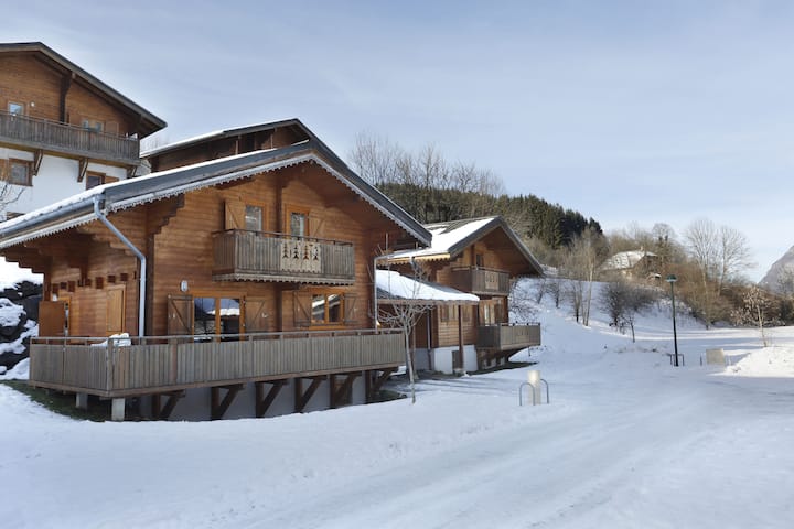 Balcon Vue Montagne | Piscine Chauffée | Sauna - Morillon