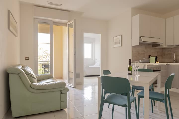 Domio | Casa Rondine, Piscina E Mare A Due Passi - Livorno