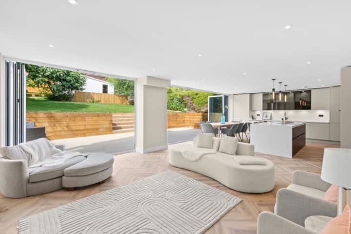 Beautiful New Home In Marlow - A Hidden Gem - High Wycombe
