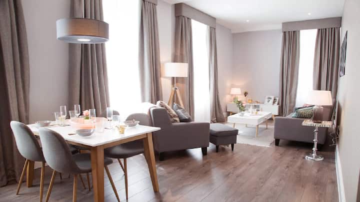 Lovely Apartment With Parking - Geneva