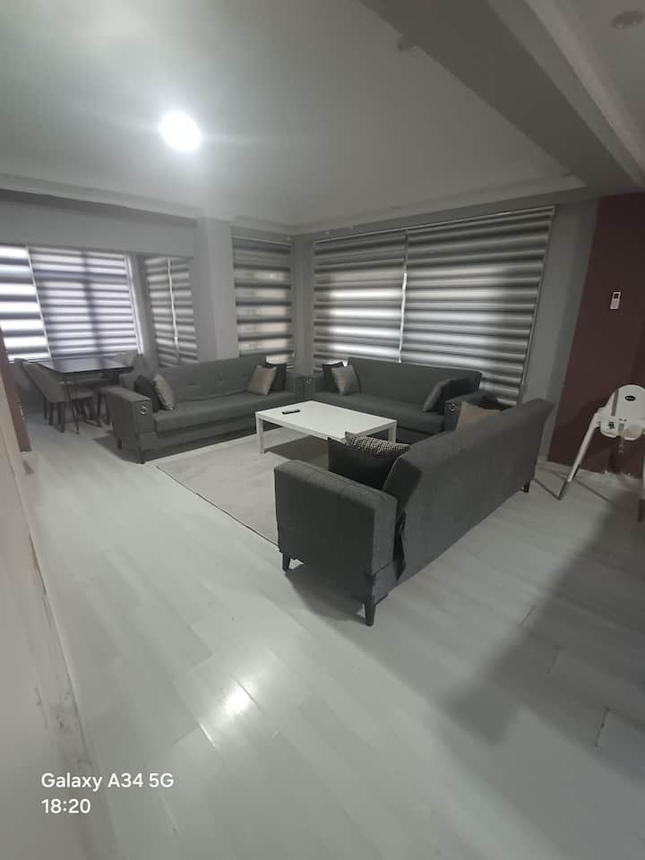 2 Aile Için Tek 1 Daire, Lara Halk Plajına 1,5 Km - Antalya Airport (AYT)