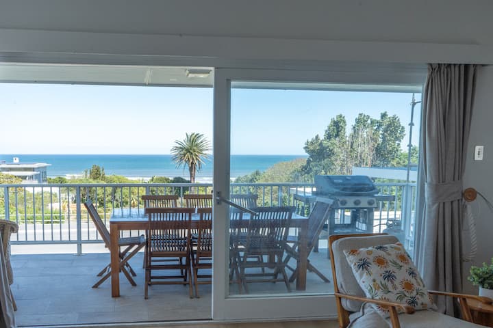 Whale View Beach House - Hermanus