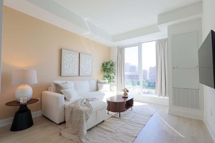 Casa Bougie | Boutique Stay In Etobicoke - 토론토