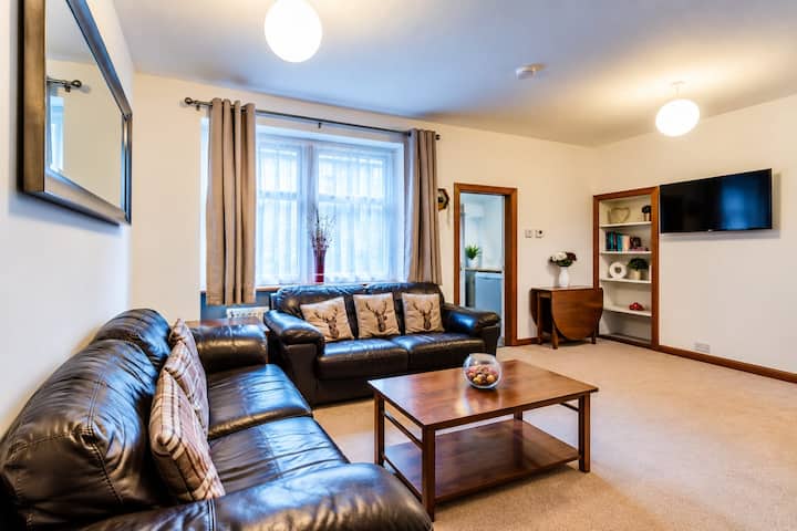 Charming 3-bedroom Cottage In The Heart Of Fife - Cupar
