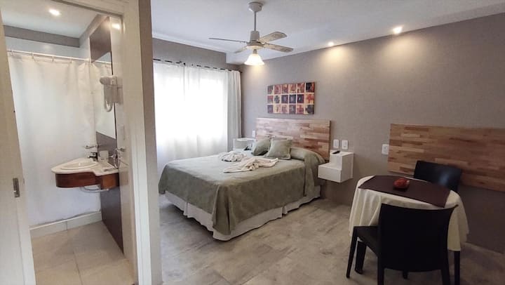 Triple Con Aire Acondicionado A 150 M Del Mar - Villa Gesell
