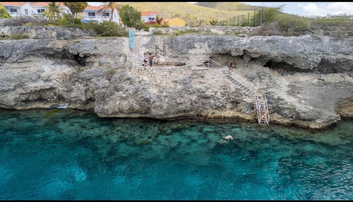 Dulce Mare, Enjoy Calm, Warm Aquarium Like Sealife - Curaçao