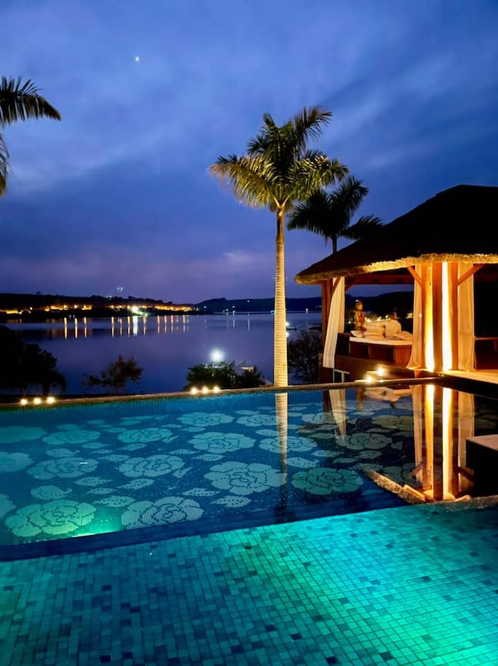 Casa Beira Lago Condomínio Marinas De Boa Vista - Brazil