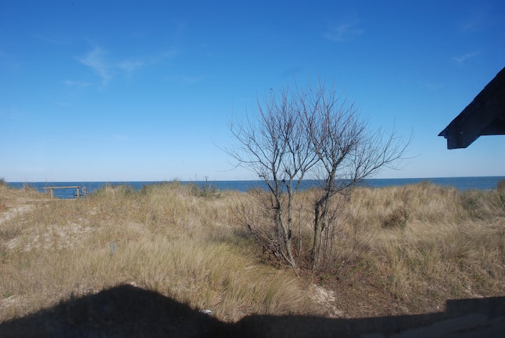 Old Time Rustic Beach Front - 3 Br, Pet Friendly - Hampton