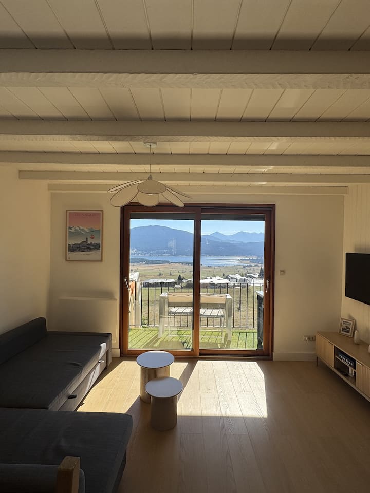 Grand Appartement Rénové : Vue Lac Et Montagnes - Les Angles