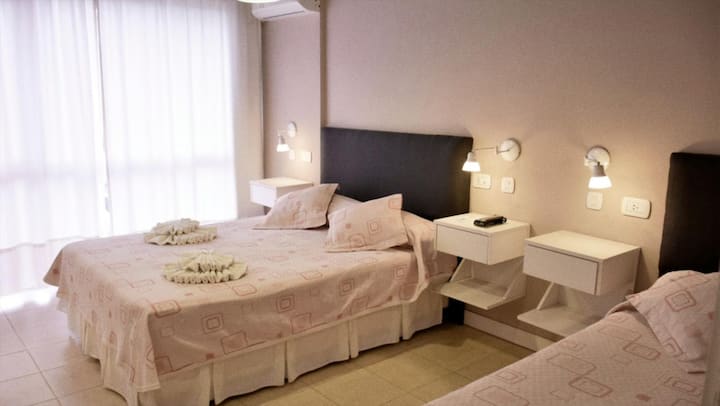 Triple A 50 M Del Mar · Pileta, Jacuzzi Y Gym - Villa Gesell