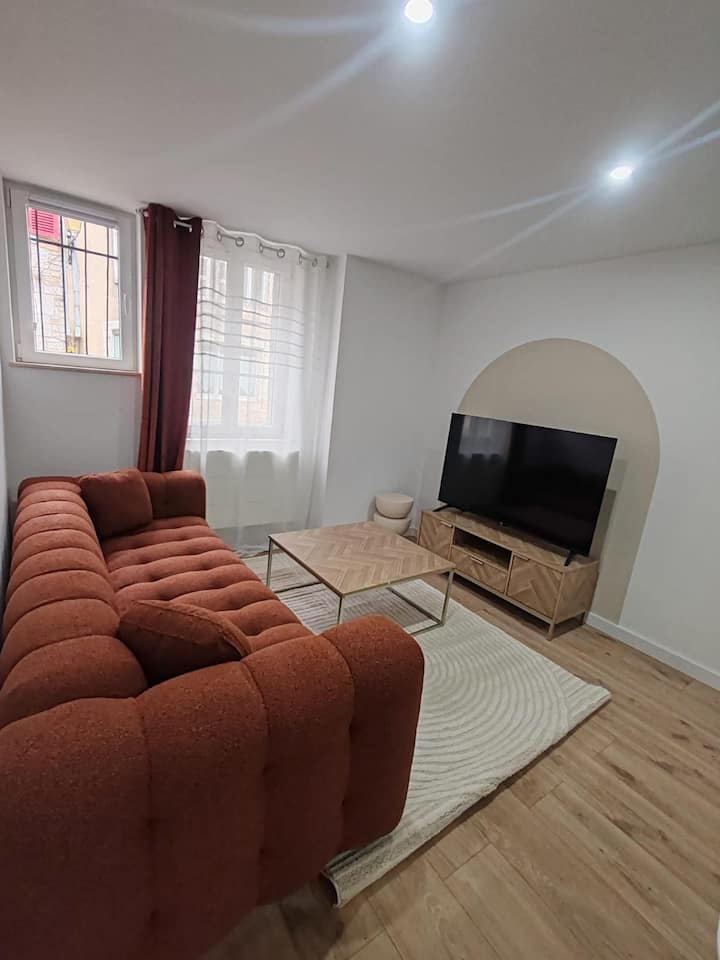 Charmant Petit Appartement Au Cœur Darbois - Arbois