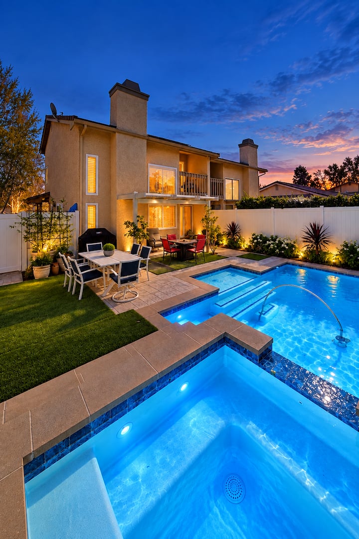 164 Charming Escape| Private Backyard, Pool&spa - Santa Clarita, CA