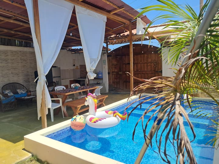 Casa De Playa Yoice
Playa El Amor-mancora - Máncora