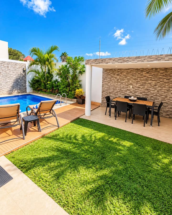 Casa De Lujo En Cumbres Con Alberca - Cancún