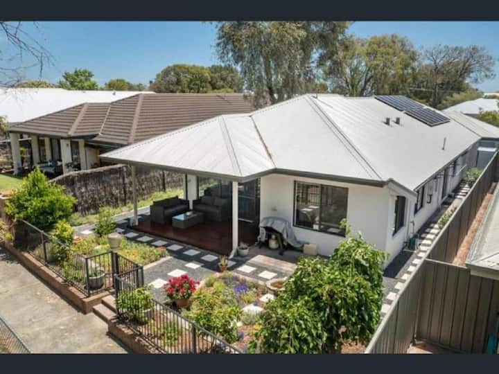 The Aurora - Geographe, Walk To Beach And Shops - Peppermint Grove Beach, Western Australia