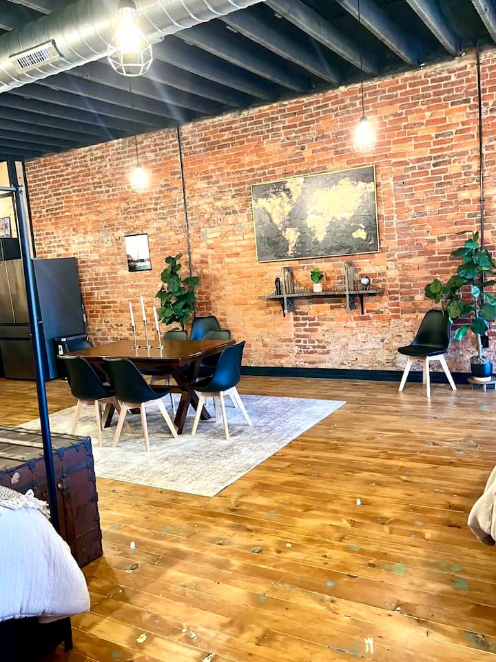The Loft On Main Street - Sandy Lake, PA