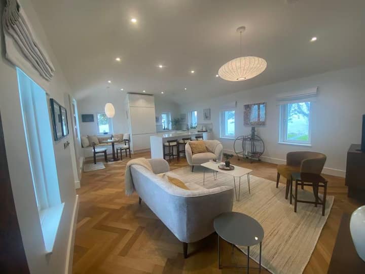 Luxury Coastal Cottage With Stunning Sea Views - Dungarvan