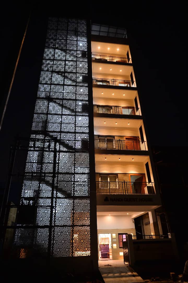 Nandi Guest House 401 - Davanagere