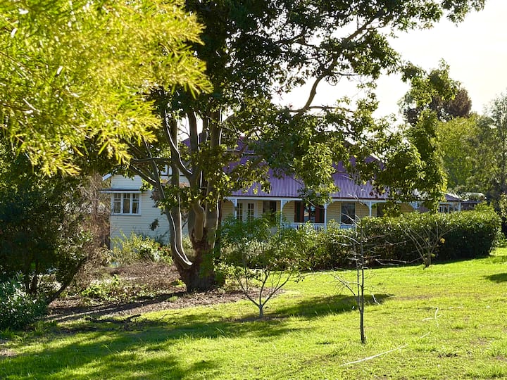 Orchid House Estate - Warwick