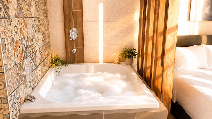 Esatta 2 Kişilik Jakuzili Luxury Suite - Ankara