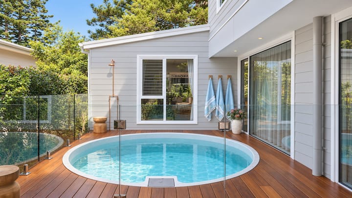 New, Luxury, Pool, Sleeps 10 - Central Coast