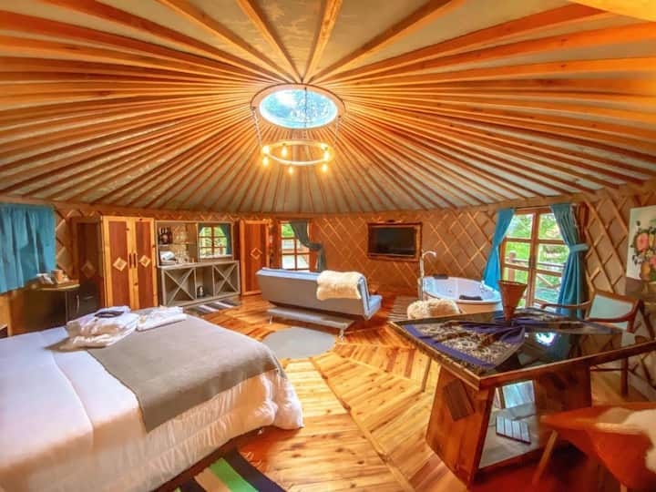 Glamping Cabanas Yurt Celestial
Solar Do Oriente - São Joaquim