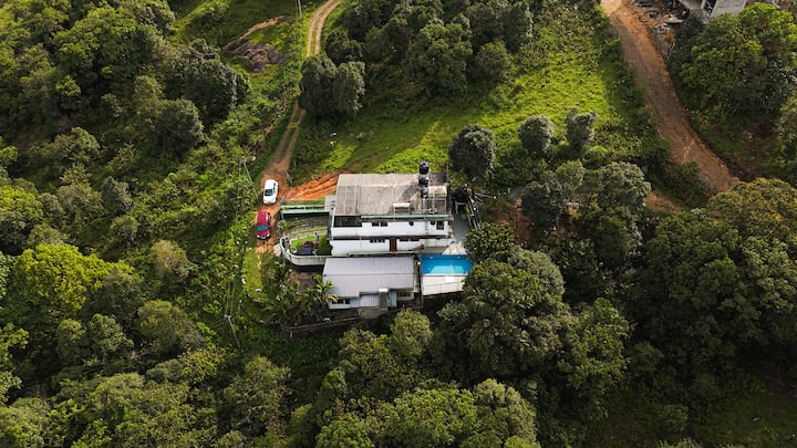3 Bedroom Pool Villa - Vagamon