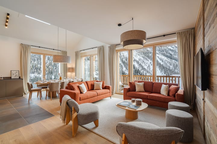 10 Pers, 161 M² By Guernerés - Zinal