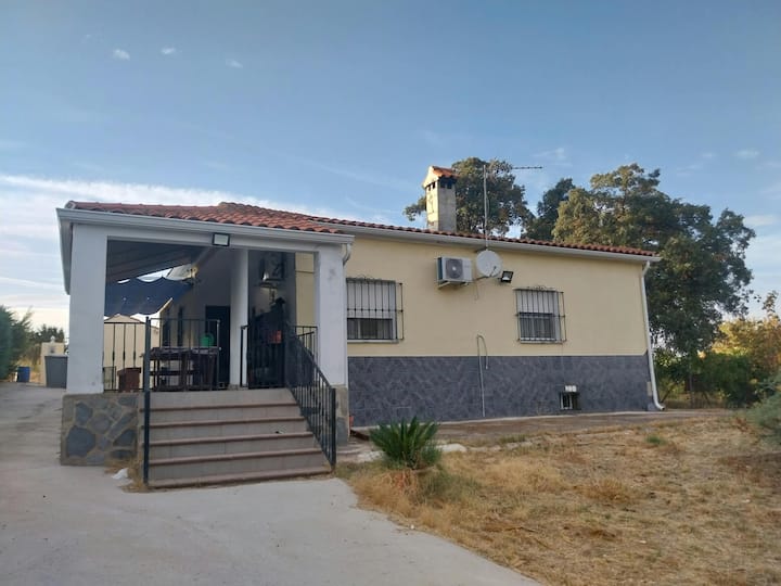 Spacious & Peaceful House To Disconnect - Badajoz