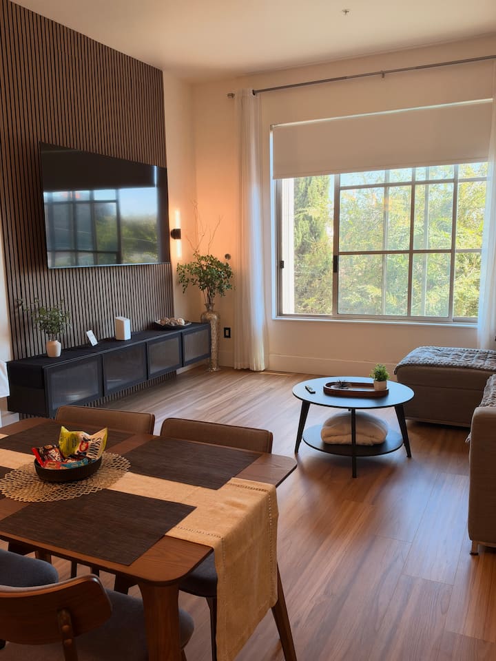 New! Cozy Condo On Santana Row - San José