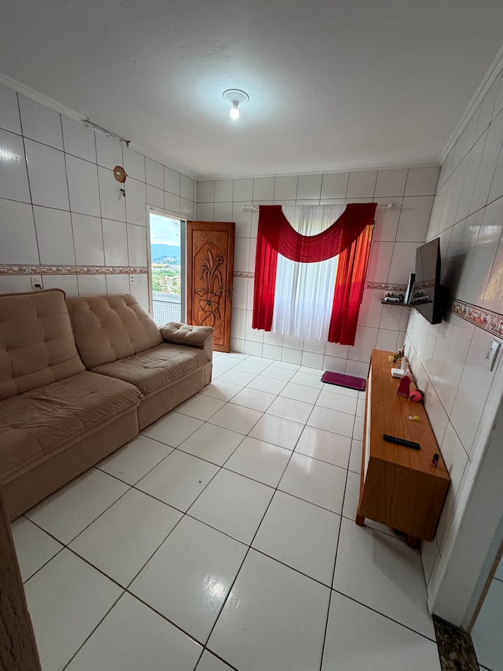 Casa Confortável Com áRea De Festa - Gaspar