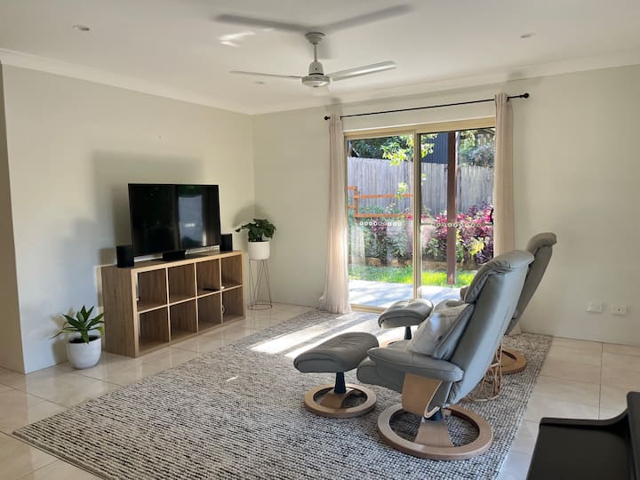 Private Garden Level Guest Suite - Bellingen