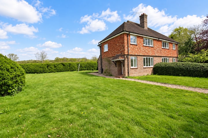 Farm Cottage, Near Cranleigh Golf And Leisure Club - 쉐어