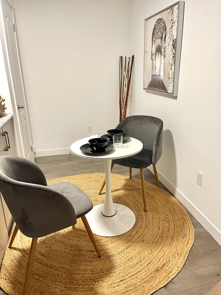 Canal Private Suite - Welland - Welland